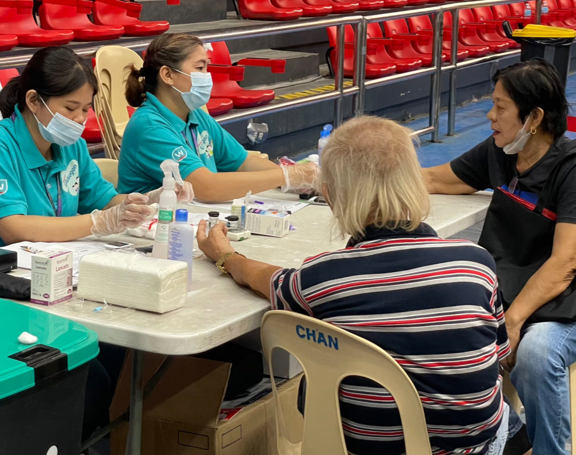 Watsons’ Alagang Pangkalusugan touches down in the Queen City of the South