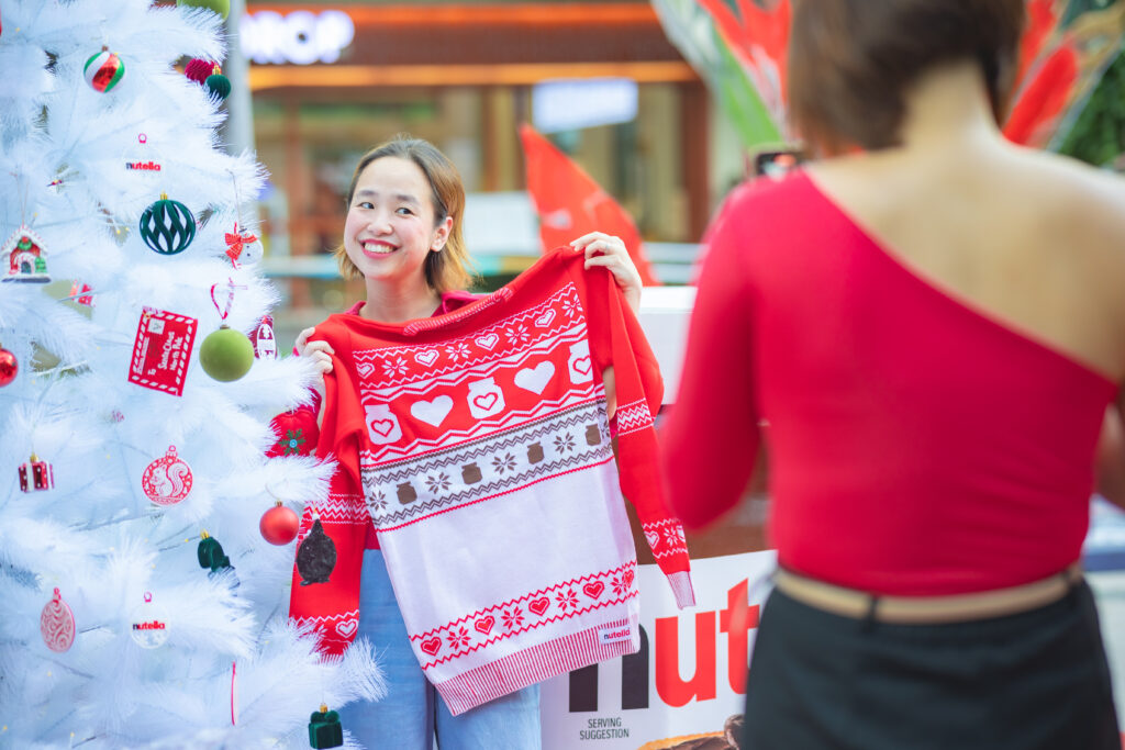 Inside the Nutella Christmas Express: A Sweet Reminder of What Gift ...